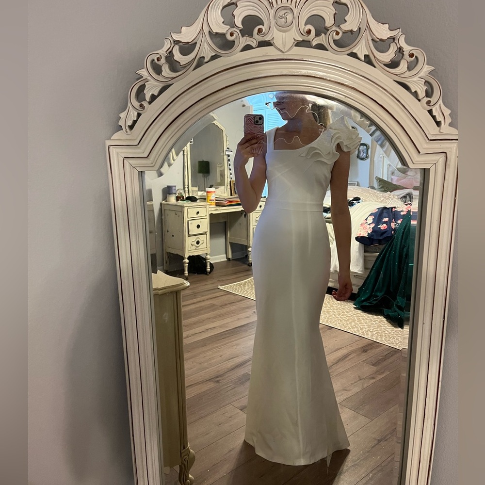 Lulus “One-Sleeve Ruffle Formal Mini Gown” Size S Nev… - Gem